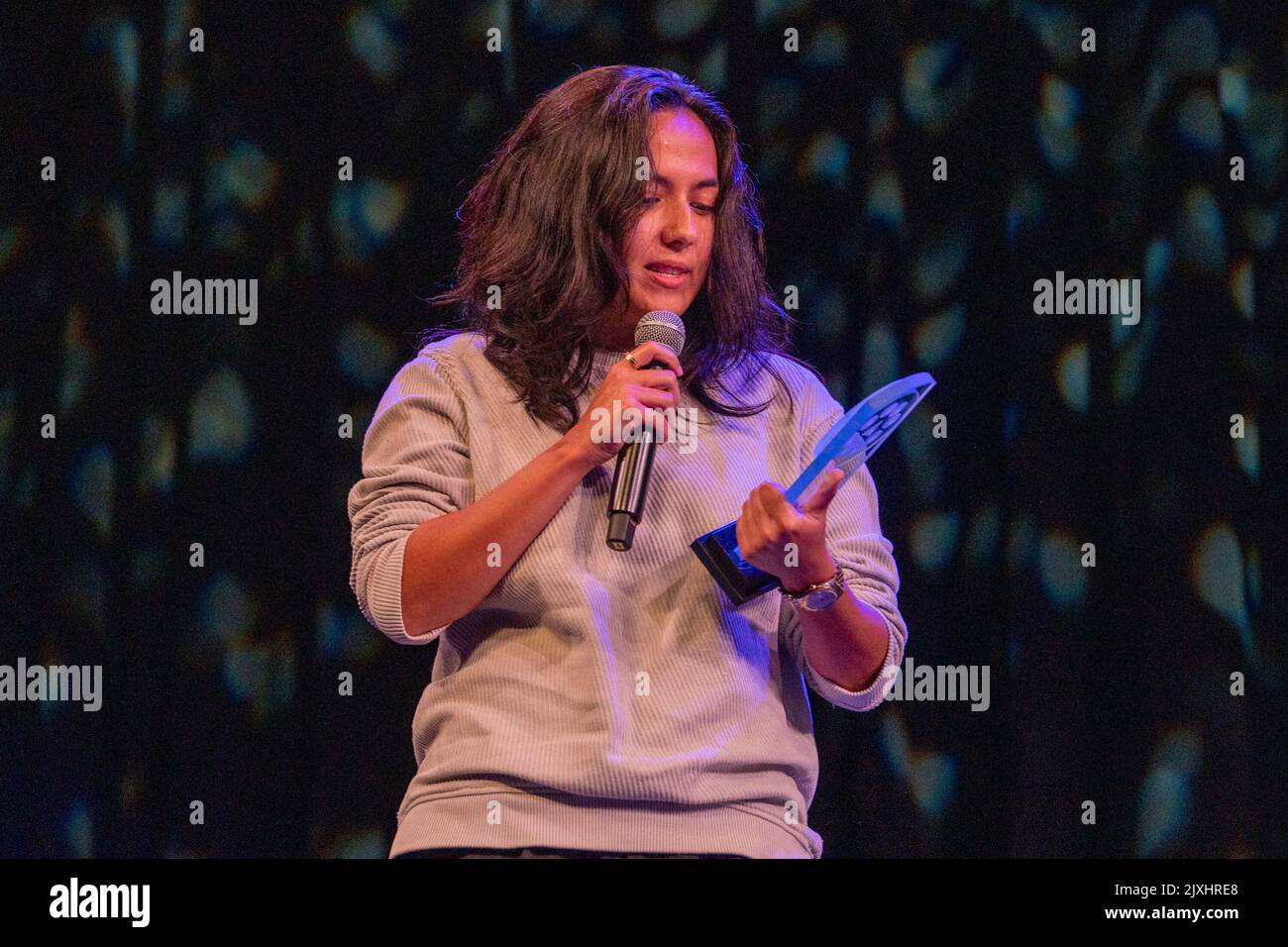 Ellie Mills wins The Festival Honour Award presented by YouTube at ...