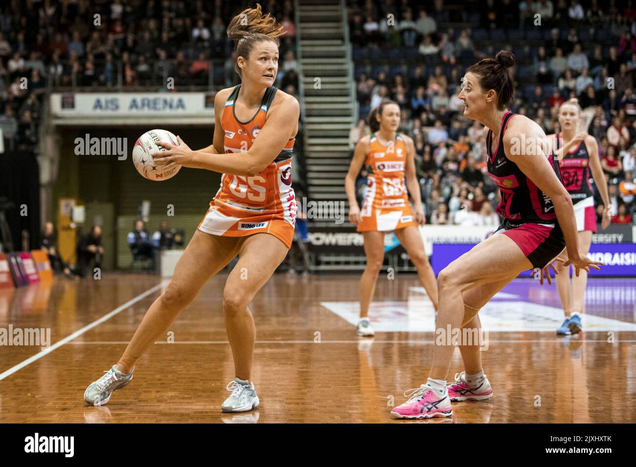 Susan Pettitt of the Giants during the Round 9 Super Netball match ...