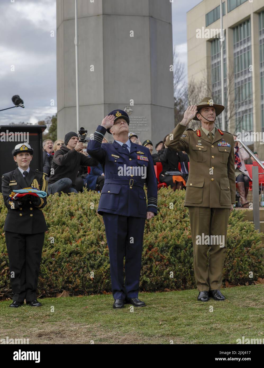 New Chief of the Defence Force, General Angus Campbell (r) and Air ...