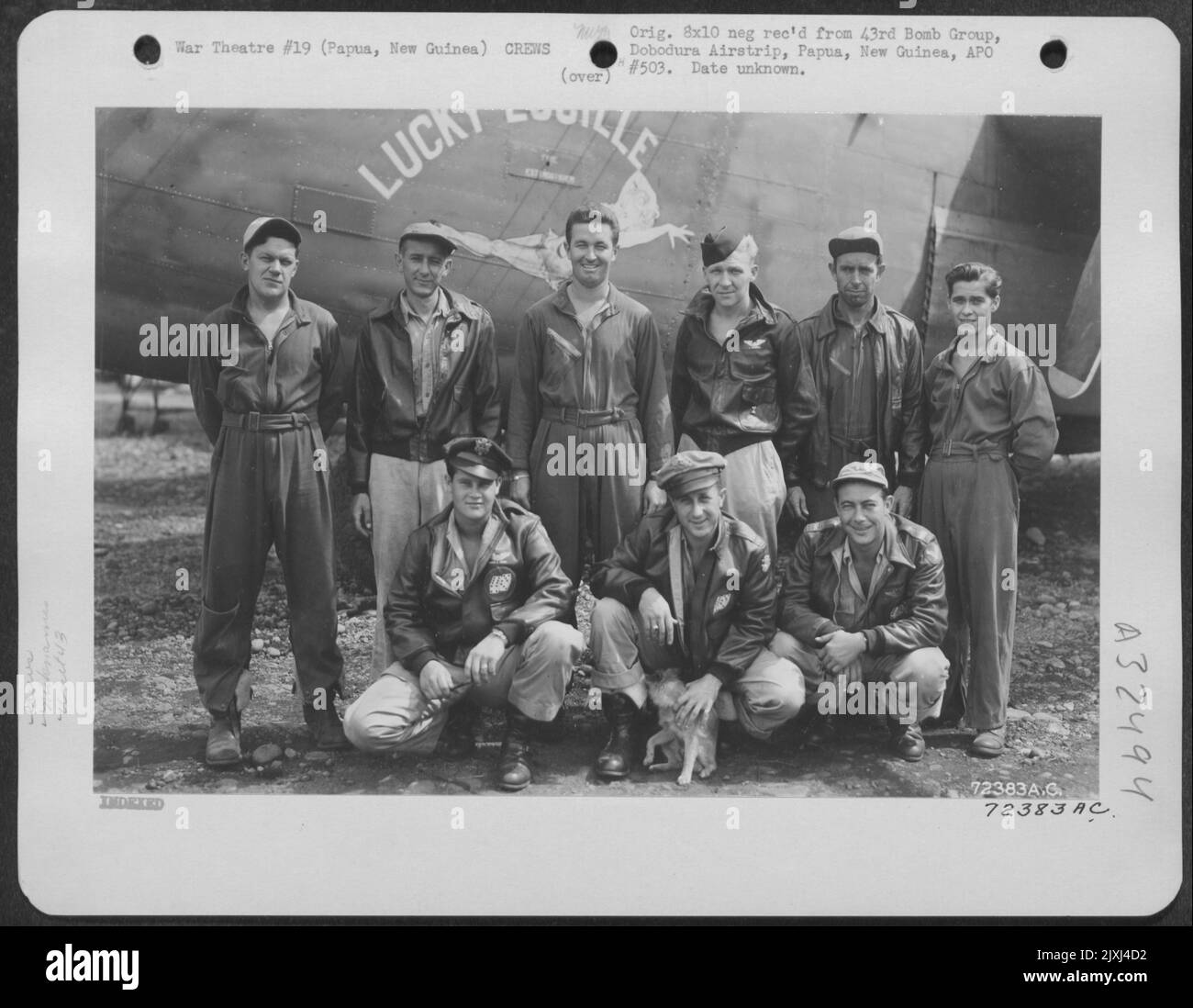 A crew of the 43rd Bomb Group, based on Dobodura Airstrip, Papua, New ...