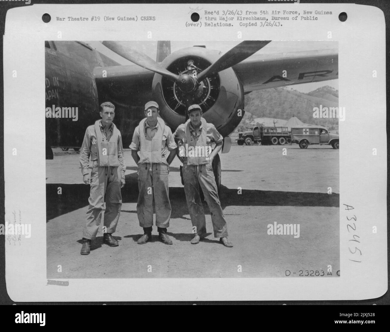 ADVANCE ECHELON, FIFTH AIR FORCE, SOMEWHERE IN NEW GUINEA-These airmen ...
