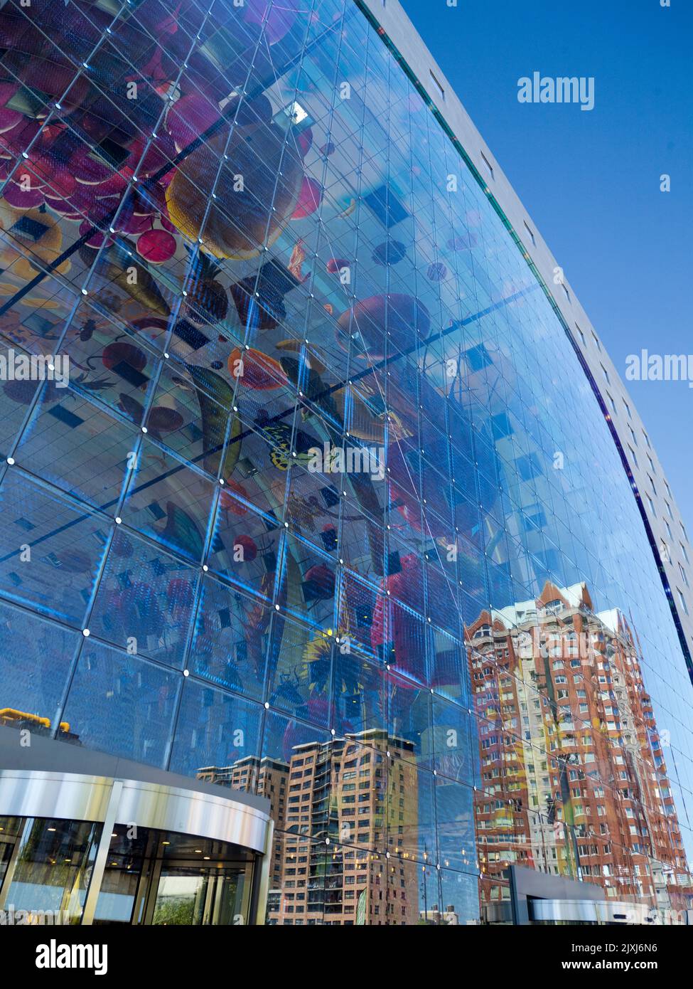 Opened by the Queen of the Netherlands in 2014m the Markthal (Market ...