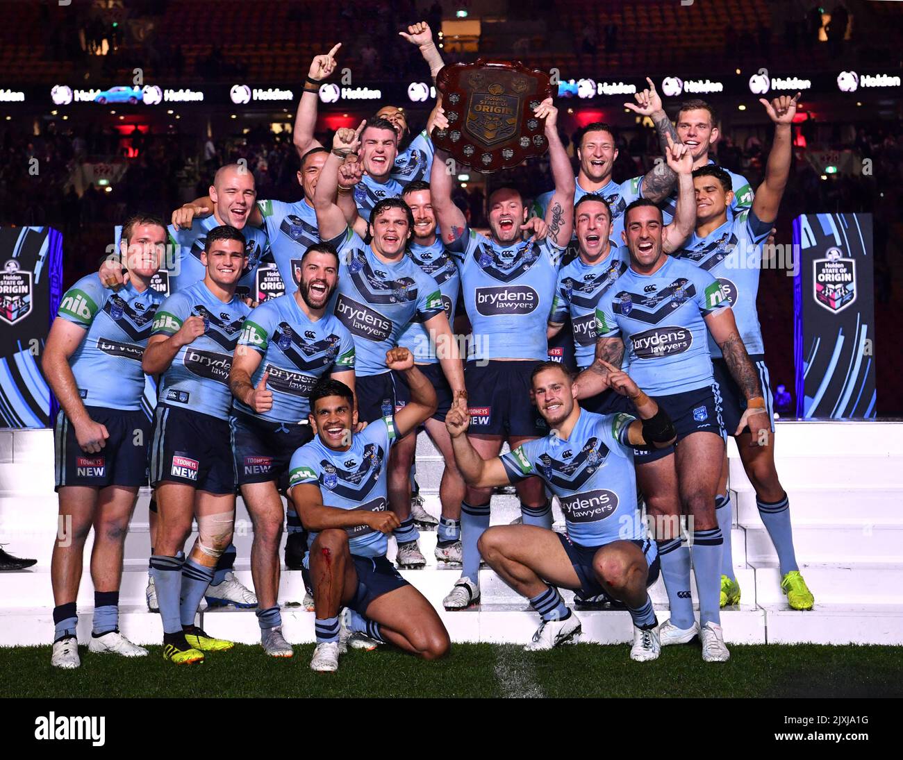 NSW players celebrate winning the 2018 State of Origin series between ...