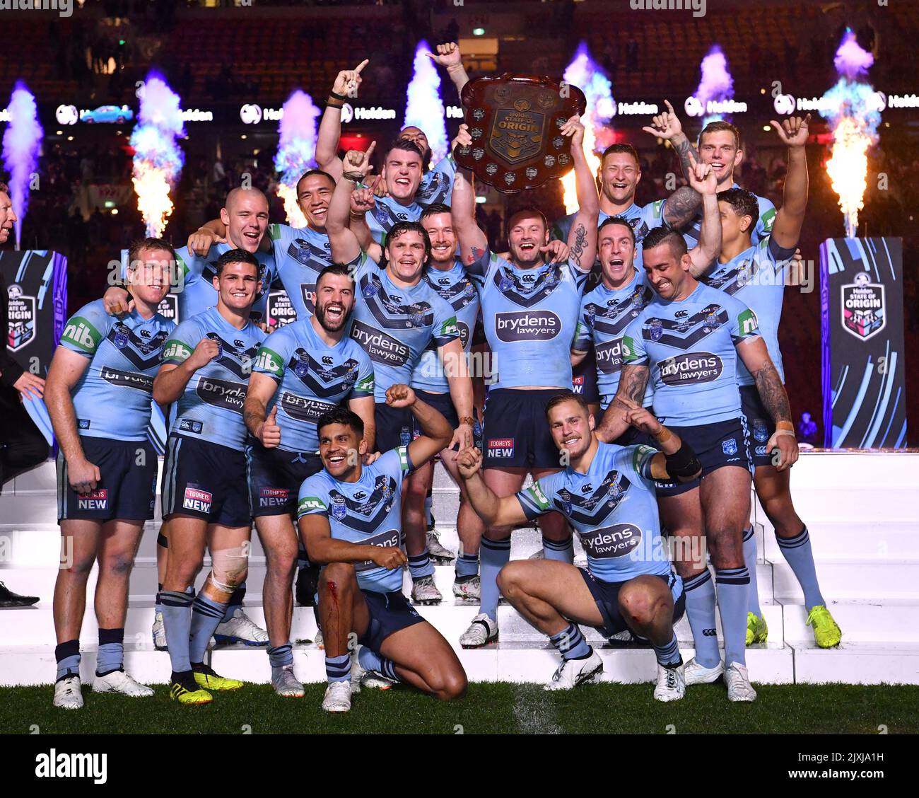 NSW players celebrate winning the 2018 State of Origin series between ...