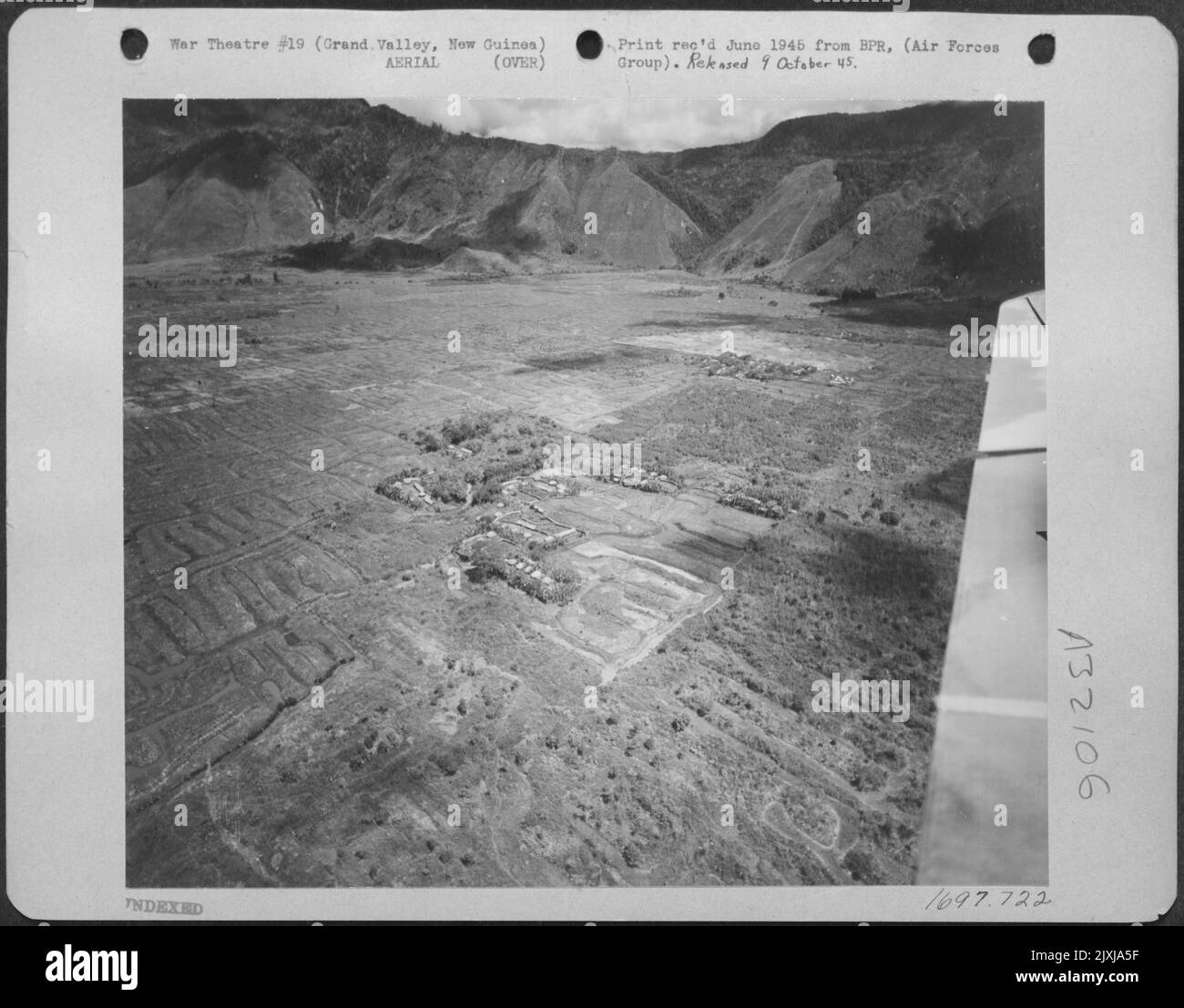 Grand Valley, (sometimes known as Shangri-La) of the Balim River, New ...