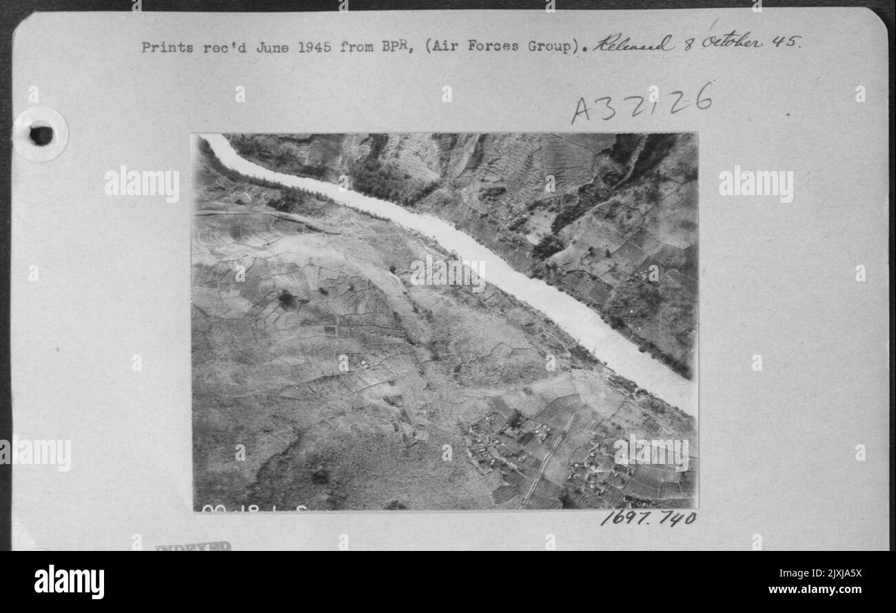 Grand Valley, (sometimes known as Shangri-La) of the Balim River, New ...