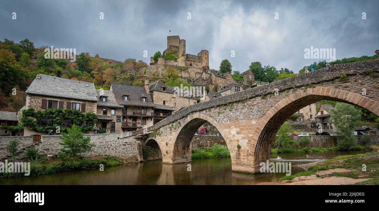 France, Aveyron, Belcastel, labelled Plus Beaux Villages de France ...