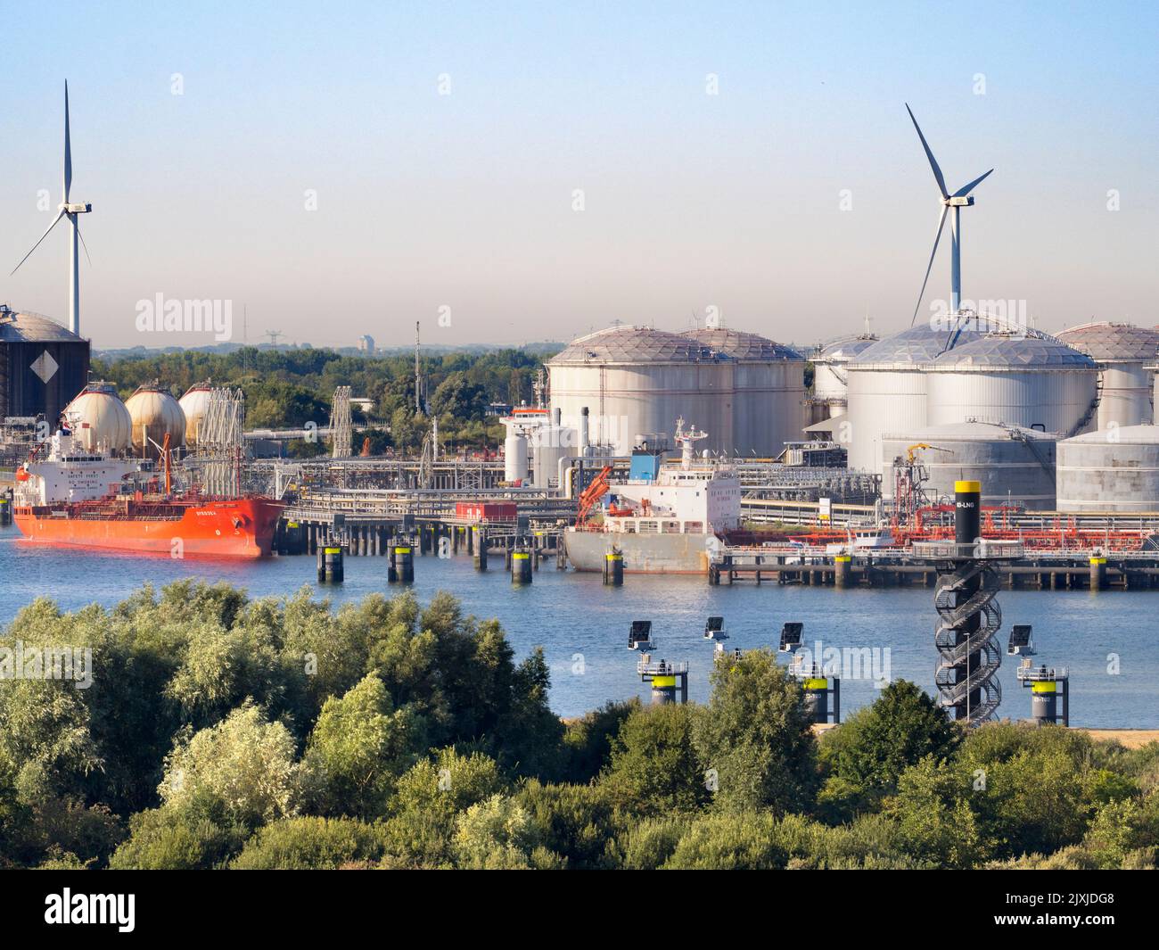 The past and future of energy supply - wind turbines and giant oil ...