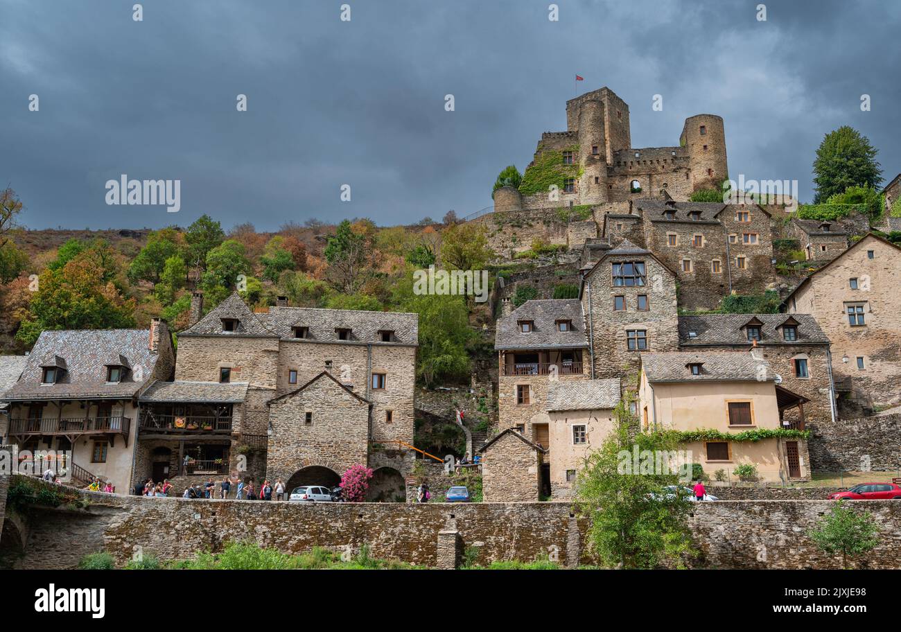 France, Aveyron, Belcastel, labelled Plus Beaux Villages de France ...