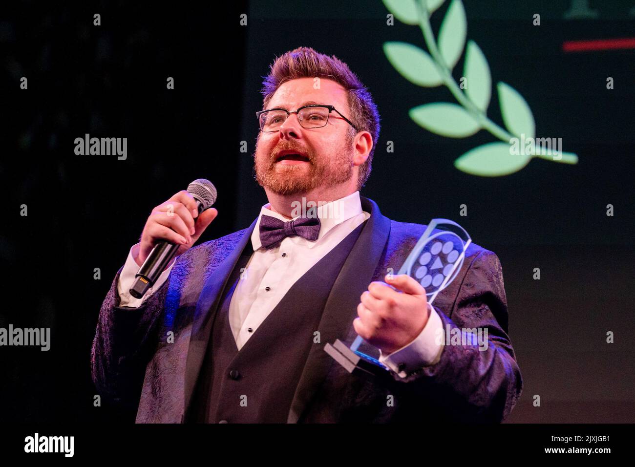 Thomas Ridgewell wins Excellence in Writing Award for ìThe Blame Gameî ...