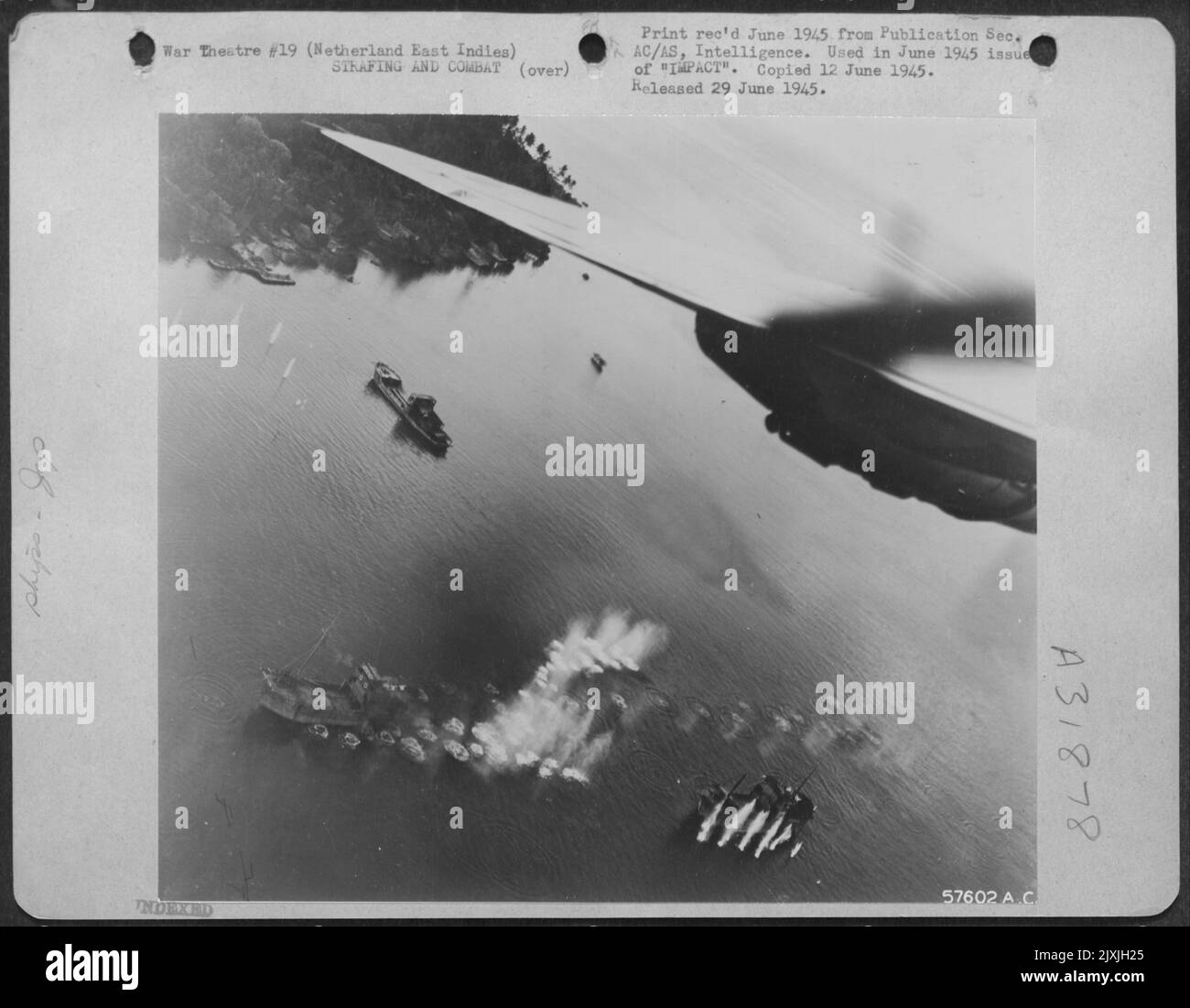 Blockading The Dutch East Indies, 13Th Af Consolidated B-24 Liberators ...