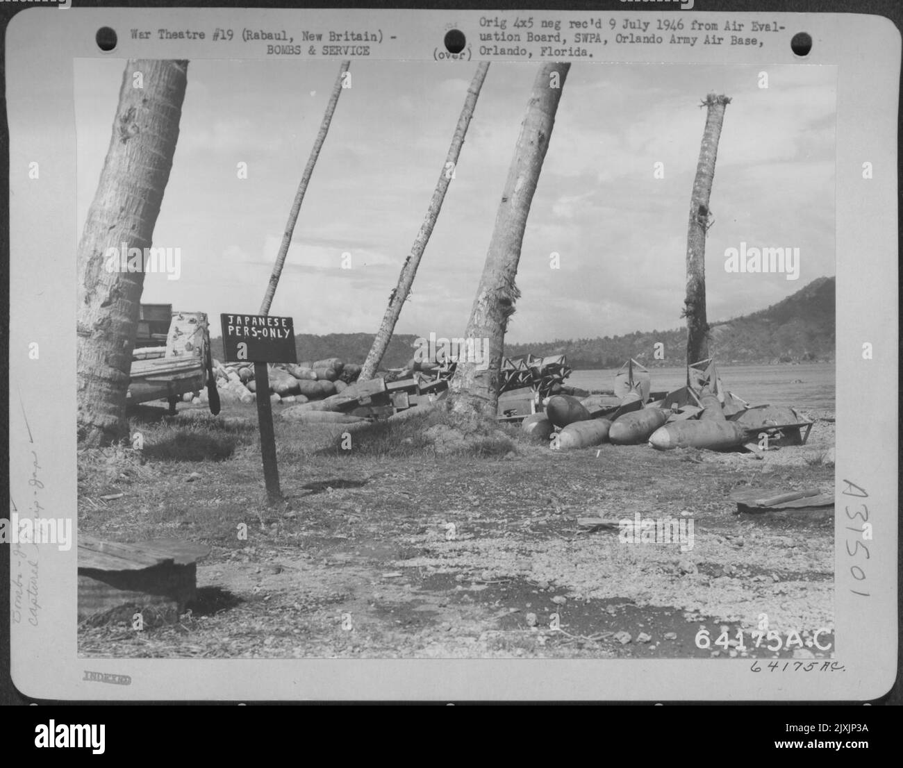 Bombs placement hi-res stock photography and images - Alamy