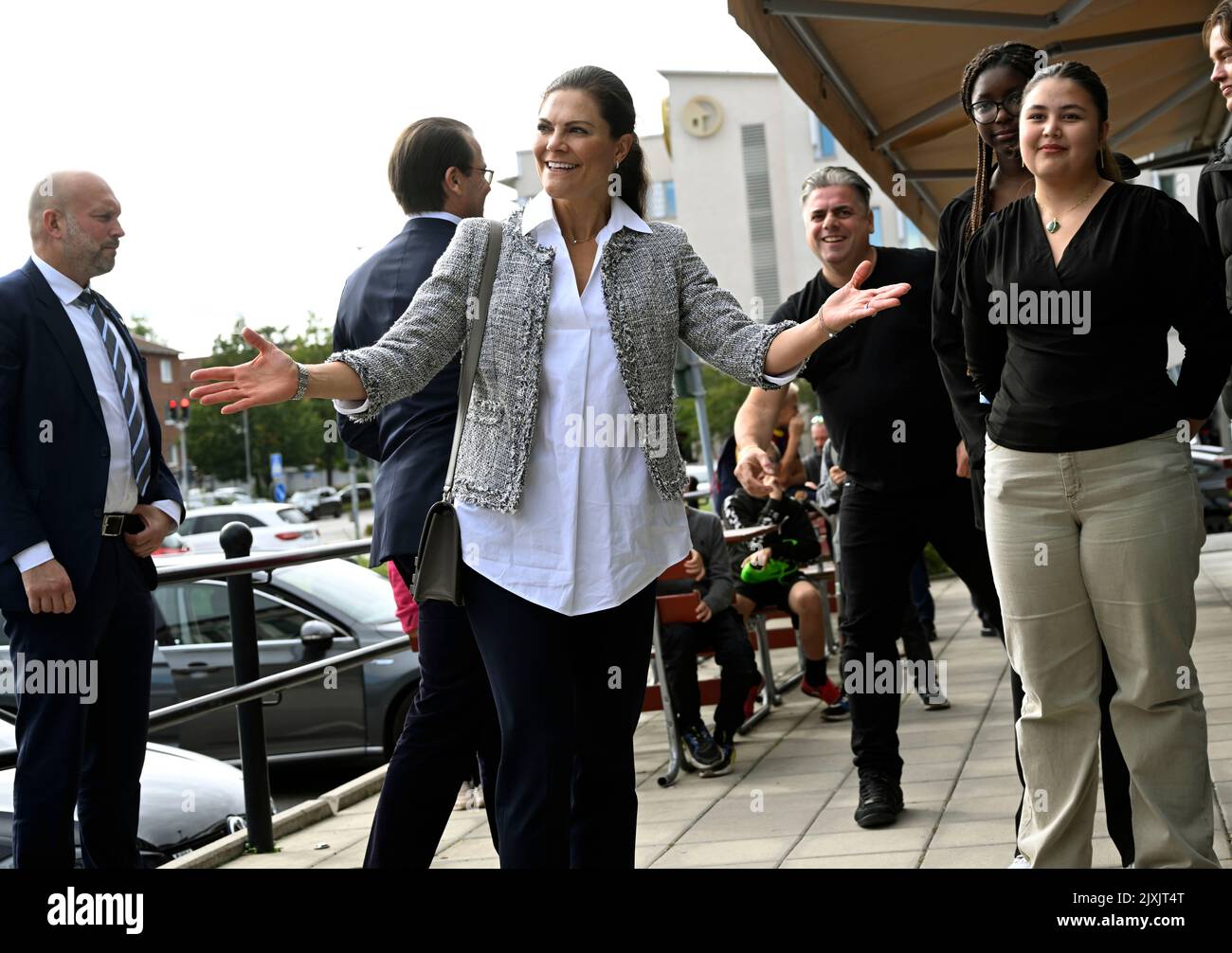 Prince Daniel and Crown Princess Victoria visit Fritidsbanken (leisure ...