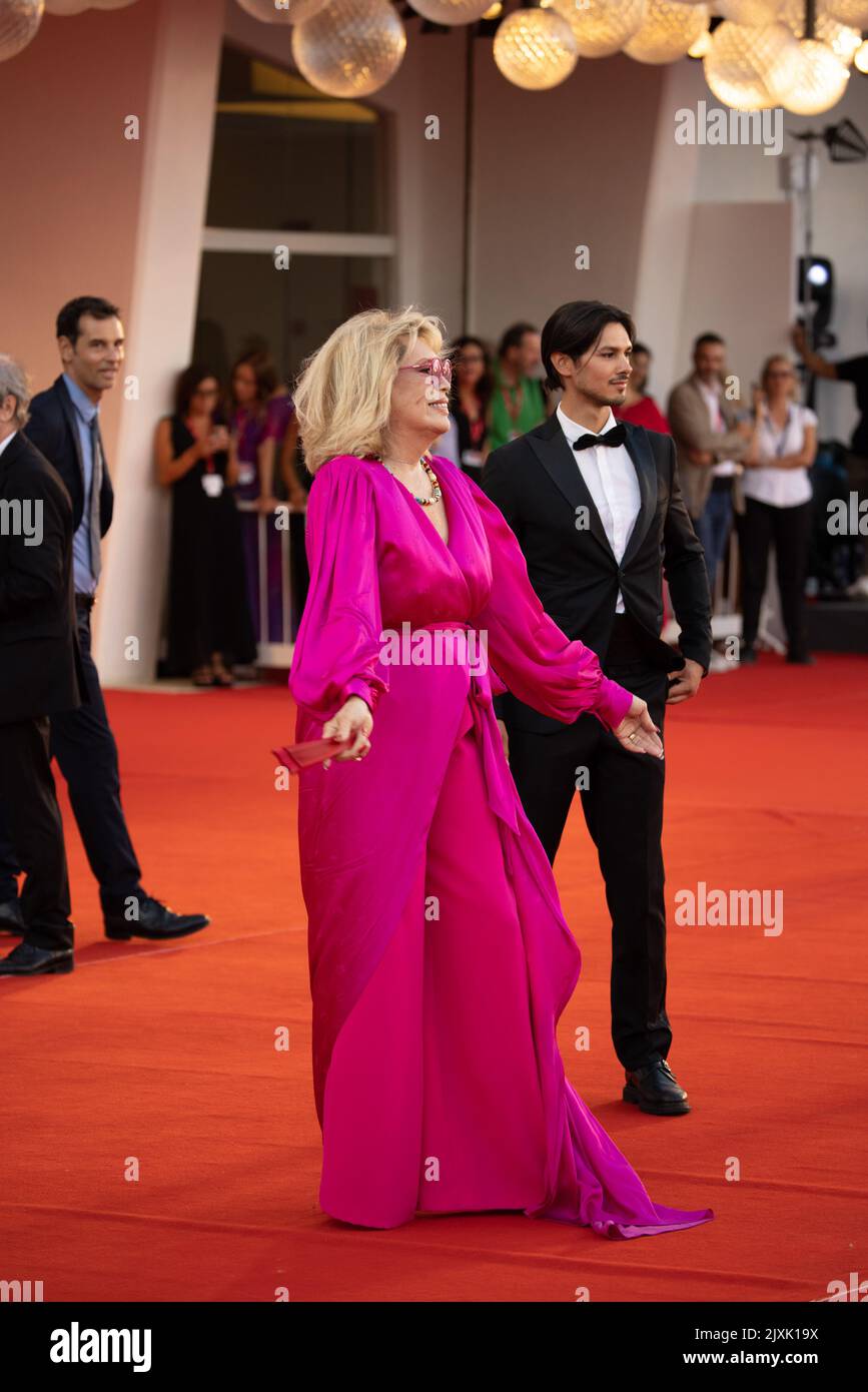 Amanda Lear attends the "Il Signore Delle Formiche" red carpet at the ...