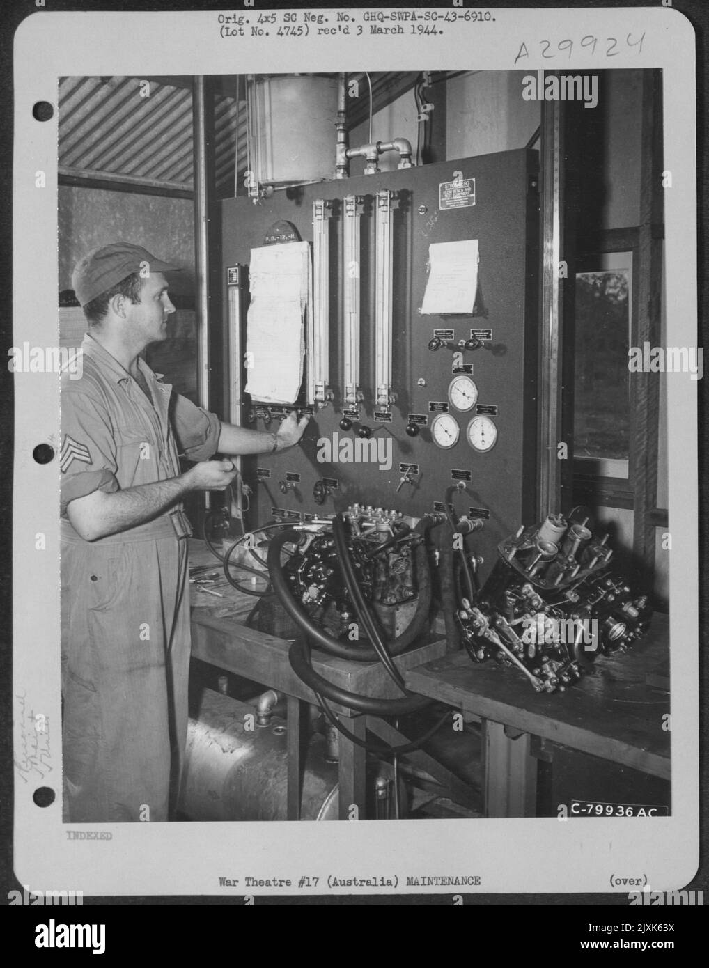 Stromberg carburetor Black and White Stock Photos & Images - Alamy