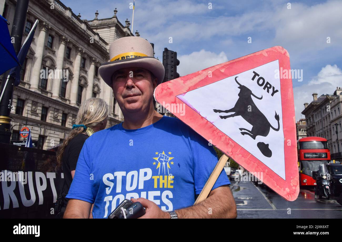 Anti liz truss placard hi-res stock photography and images - Alamy