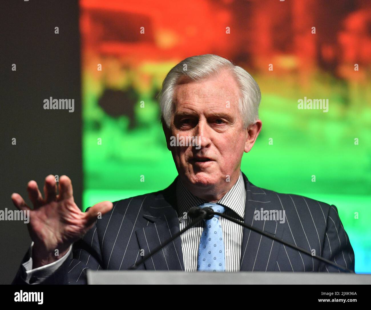Former Liberal leader John Hewson delivers an address on South ...