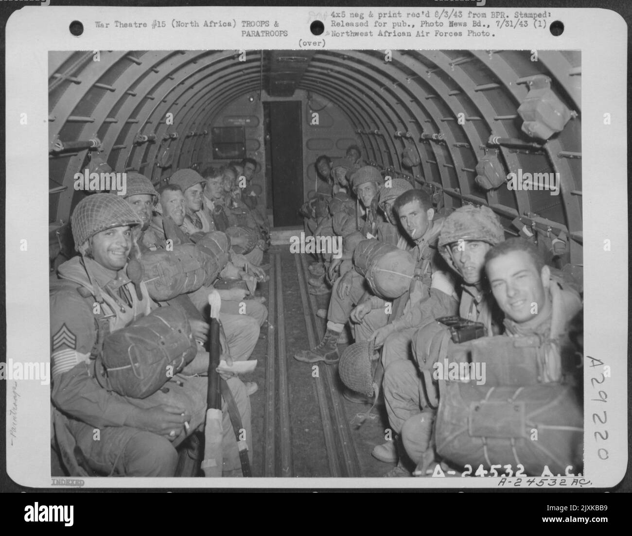 American paratroopers on their way to Sicily Stock Photo - Alamy