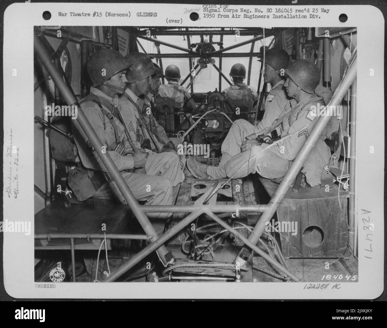 The 82nd airborne division 1943 hi-res stock photography and images - Alamy
