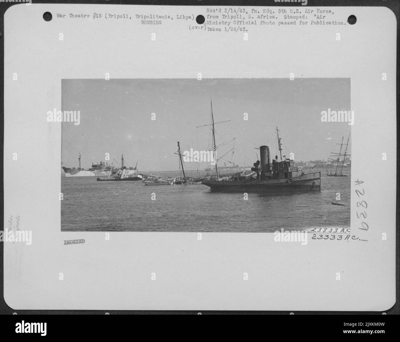 Submerged ships Black and White Stock Photos & Images - Alamy