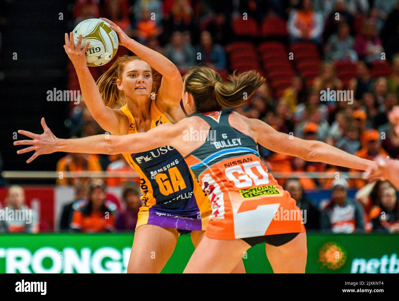 Step Wood (left) of the Lightning competes for possession against Bec ...