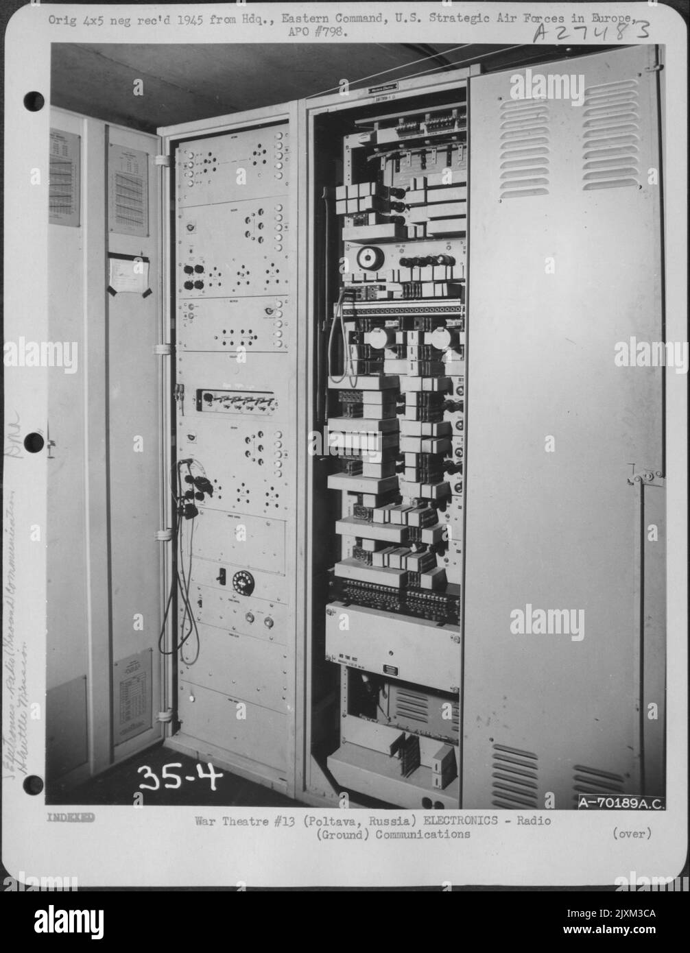 Radio receiver Black and White Stock Photos & Images - Alamy