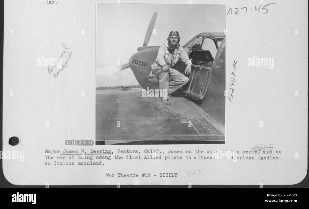 James deering Black and White Stock Photos & Images - Alamy