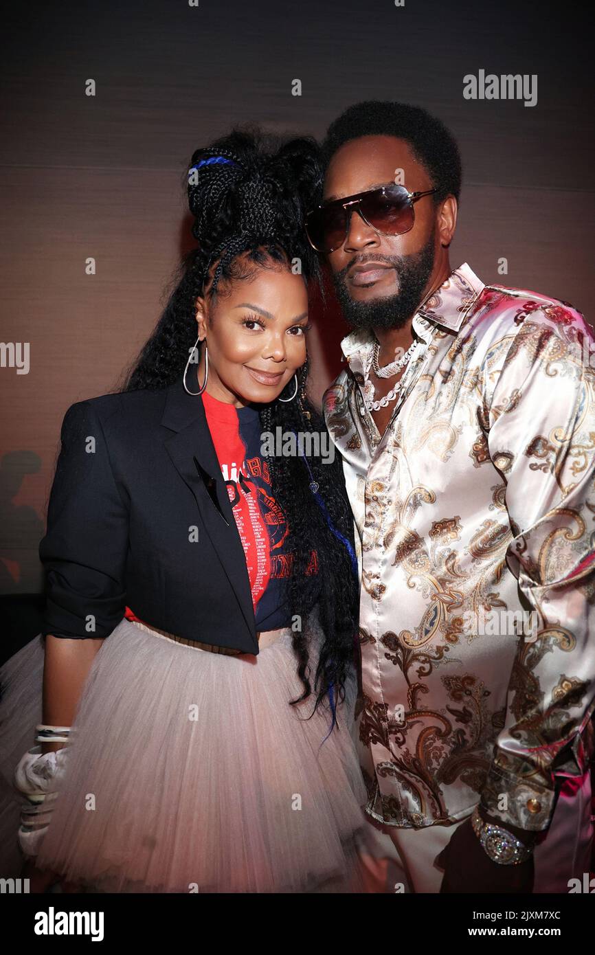 New York, NY, USA. 6th Sep, 2022. Janet Jackson and Cam'ron at Harlem's ...