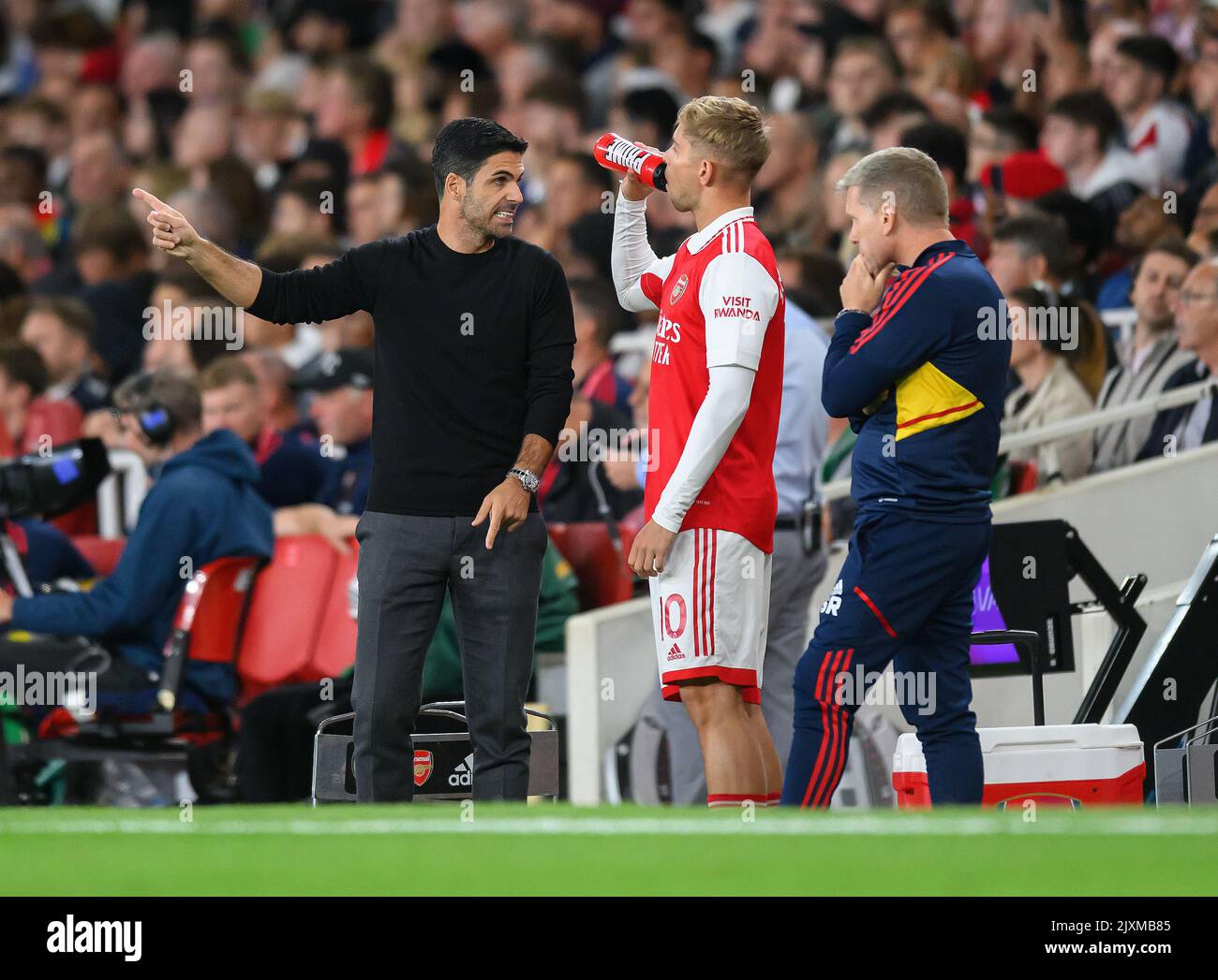 31 Aug 2022 - Arsenal v Aston Villa - Premier League - Emirates Stadium ...