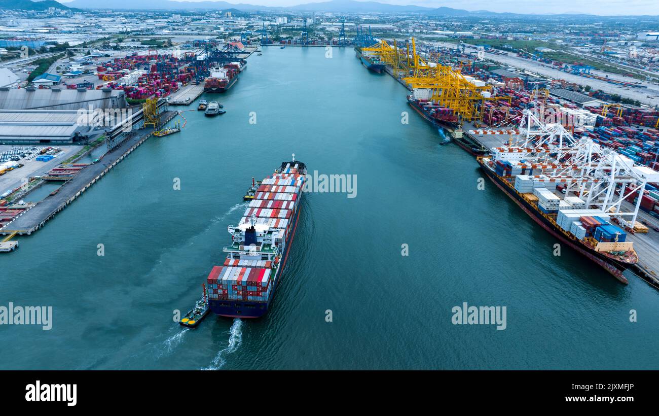 Shipyard Cargo Container Sea Port Freight forwarding service logistics ...