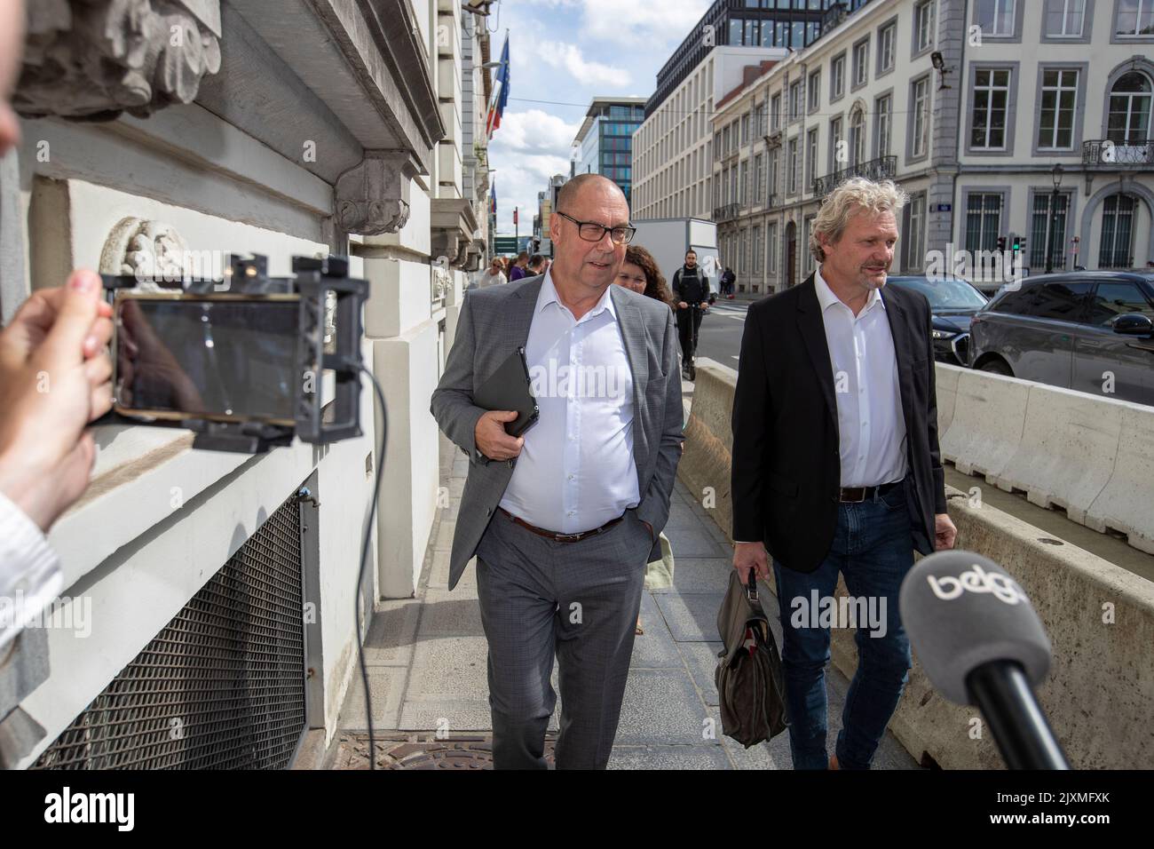 ACV/CSC christian union chairman Marc Leemans and FGTB-ABVV chairman ...