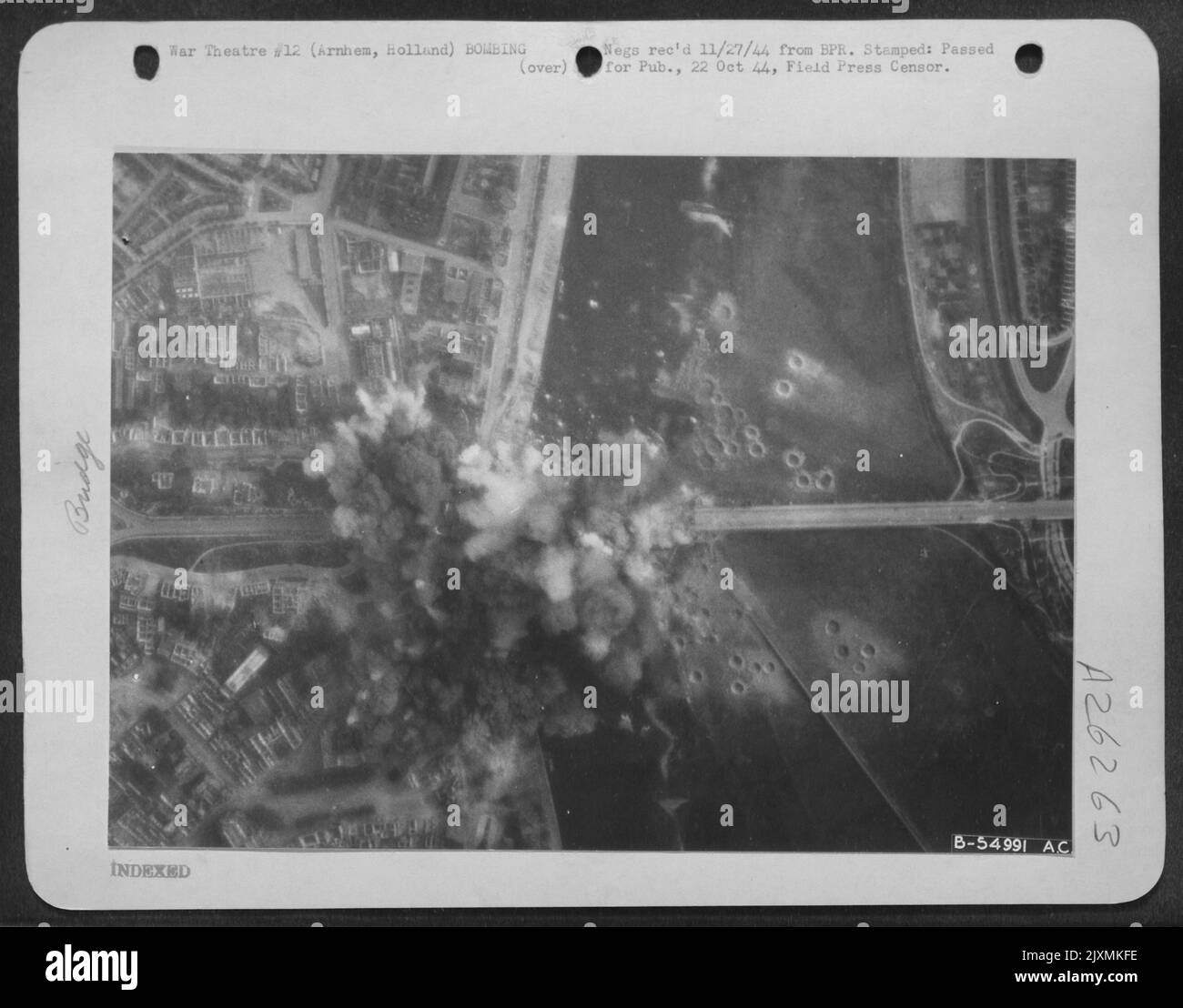 Arnhem aerial attack hi-res stock photography and images - Alamy