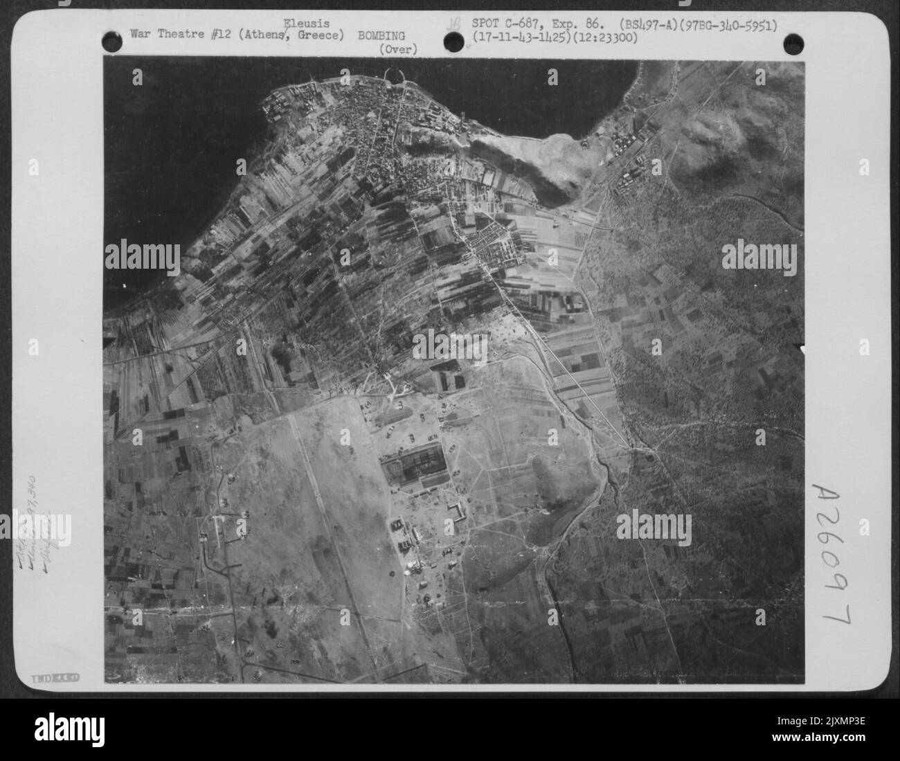 97th bomb group Black and White Stock Photos & Images - Alamy
