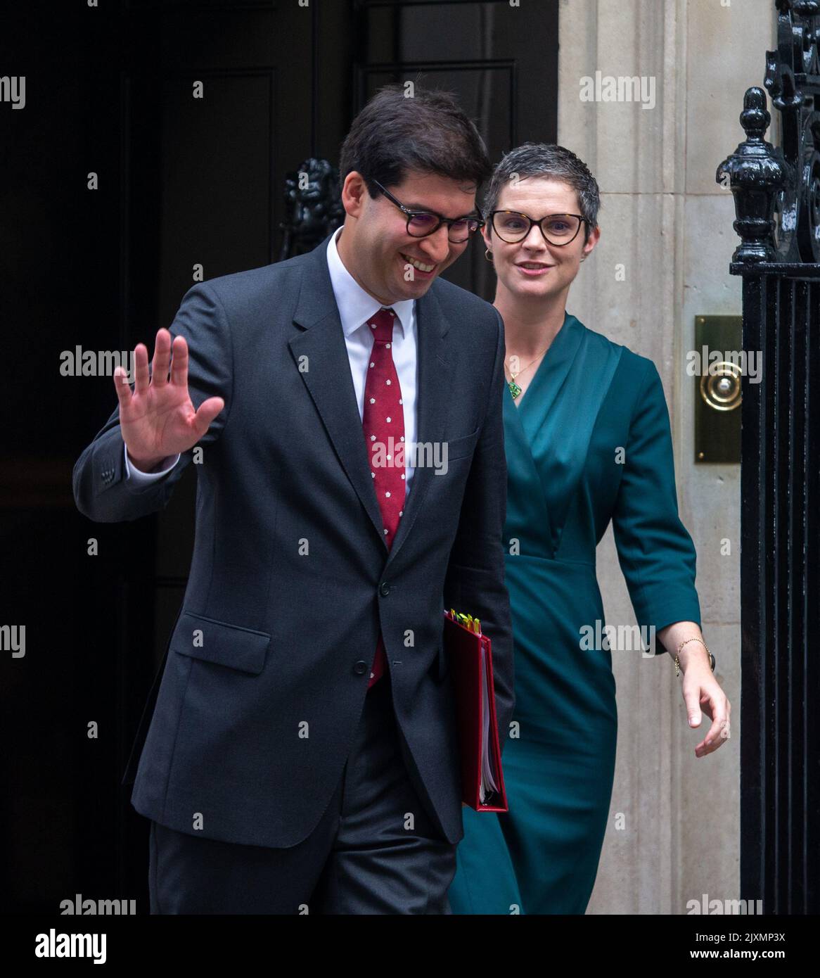 Ranil jayawardena truss hi-res stock photography and images - Alamy