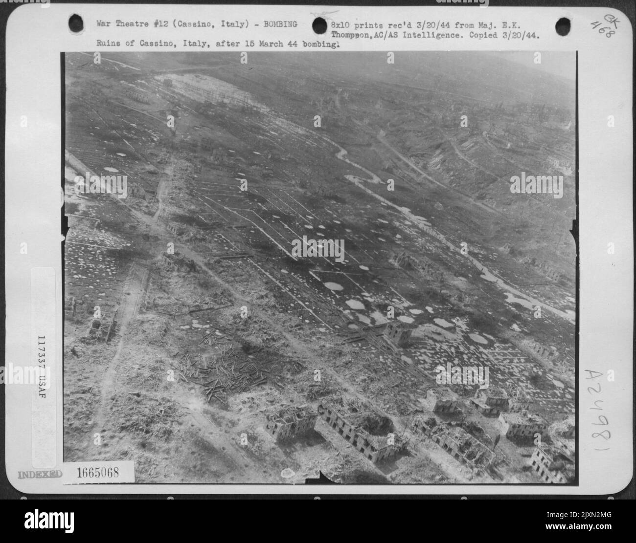 Ruins, war, world war ii, italy Black and White Stock Photos & Images ...