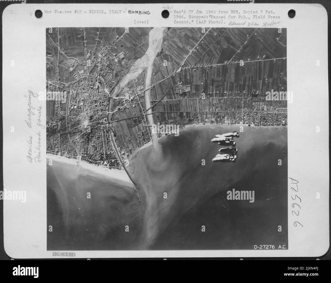 Boeing B-17 Flying Fortresses of the 15th AAF attacked the Rimini ...