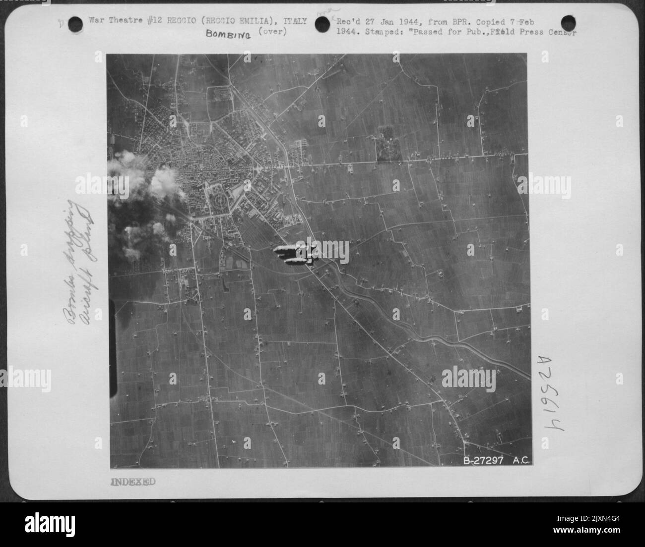 Cluster bombs Black and White Stock Photos & Images - Alamy