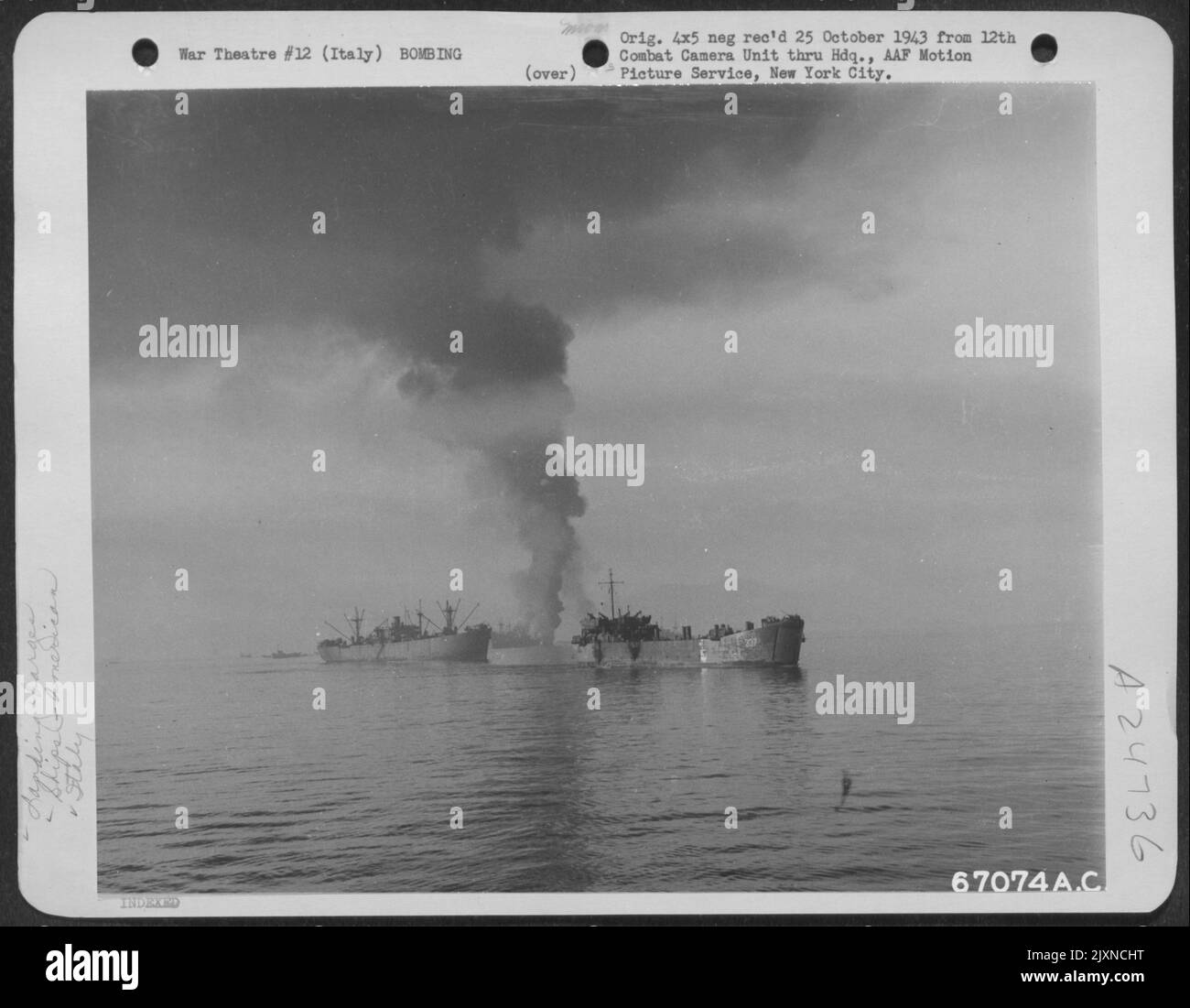 Landing craft infantry hi-res stock photography and images - Alamy