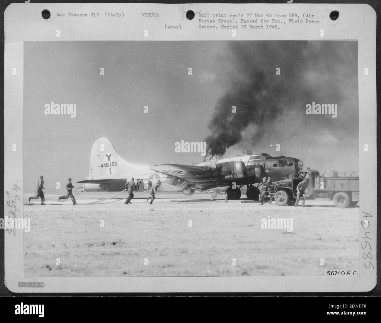 Italy - Fire Fighters Of The Air Service Command Jump To Their Posts In ...