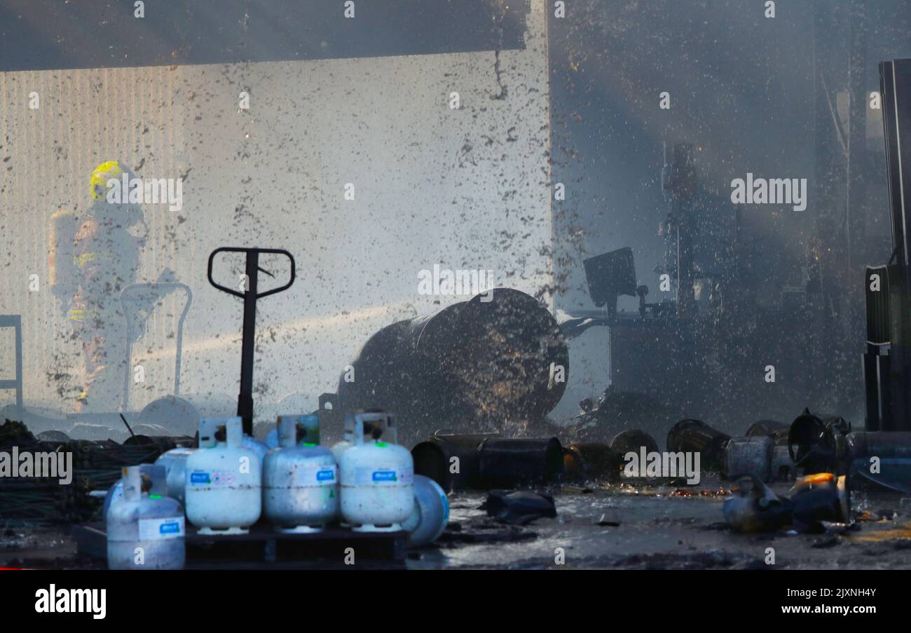 The scene of a fire at a gas cylinder business in Kylsyth, Melbourne ...