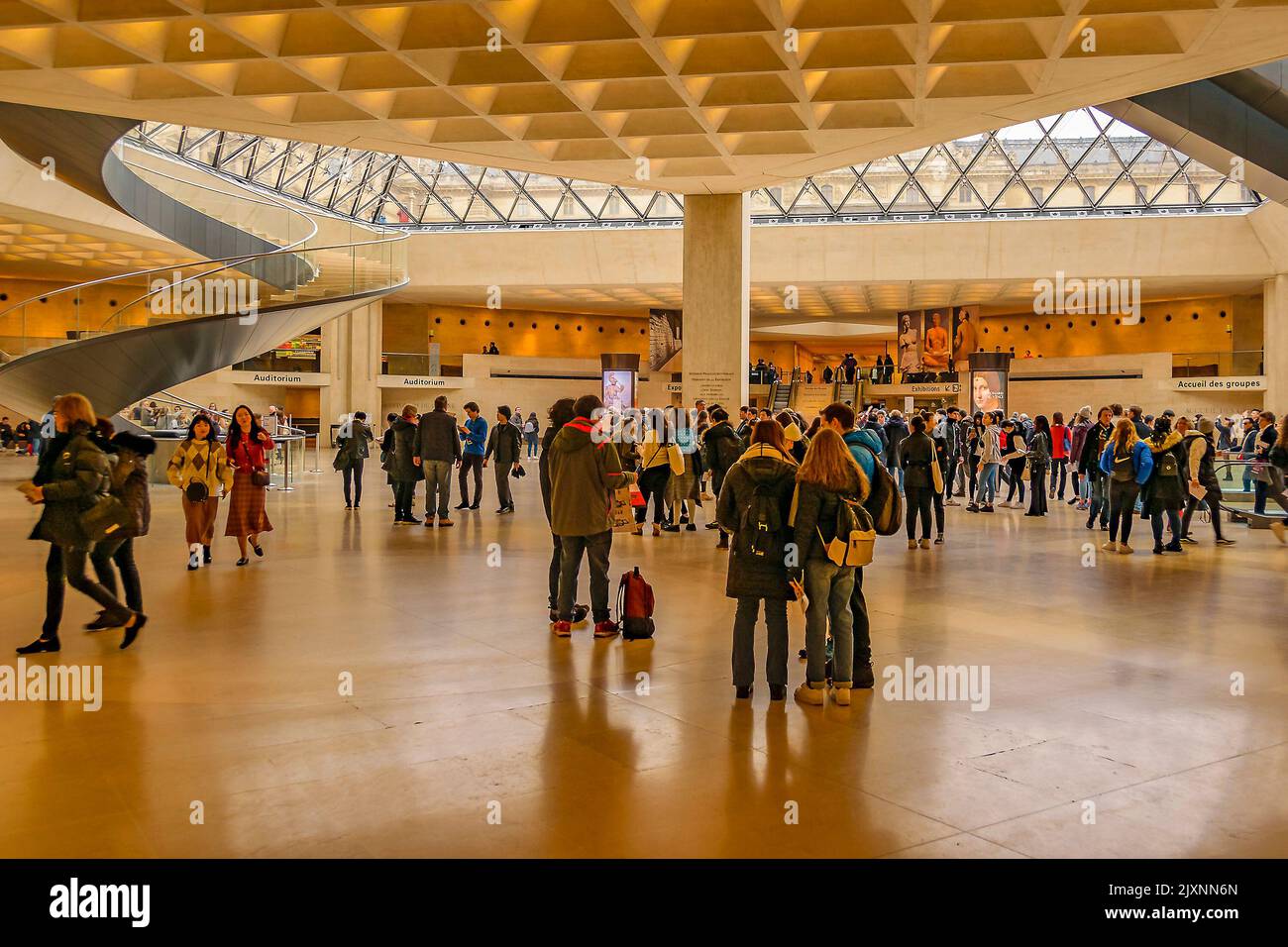 PARIS, FRANCE, JANUARY - 2022 - Modern interior view of louvre museum ...