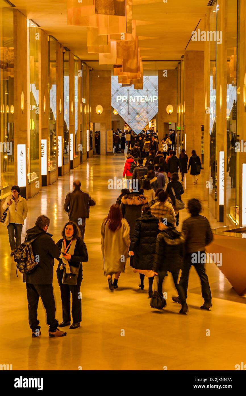 PARIS, FRANCE, JANUARY - 2022 - Modern interior view of louvre museum ...