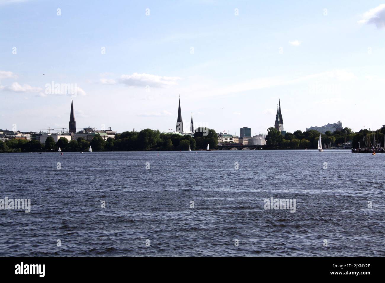 Sightseeing tour on the Alster in Hamburg with a view of 5 famous ...