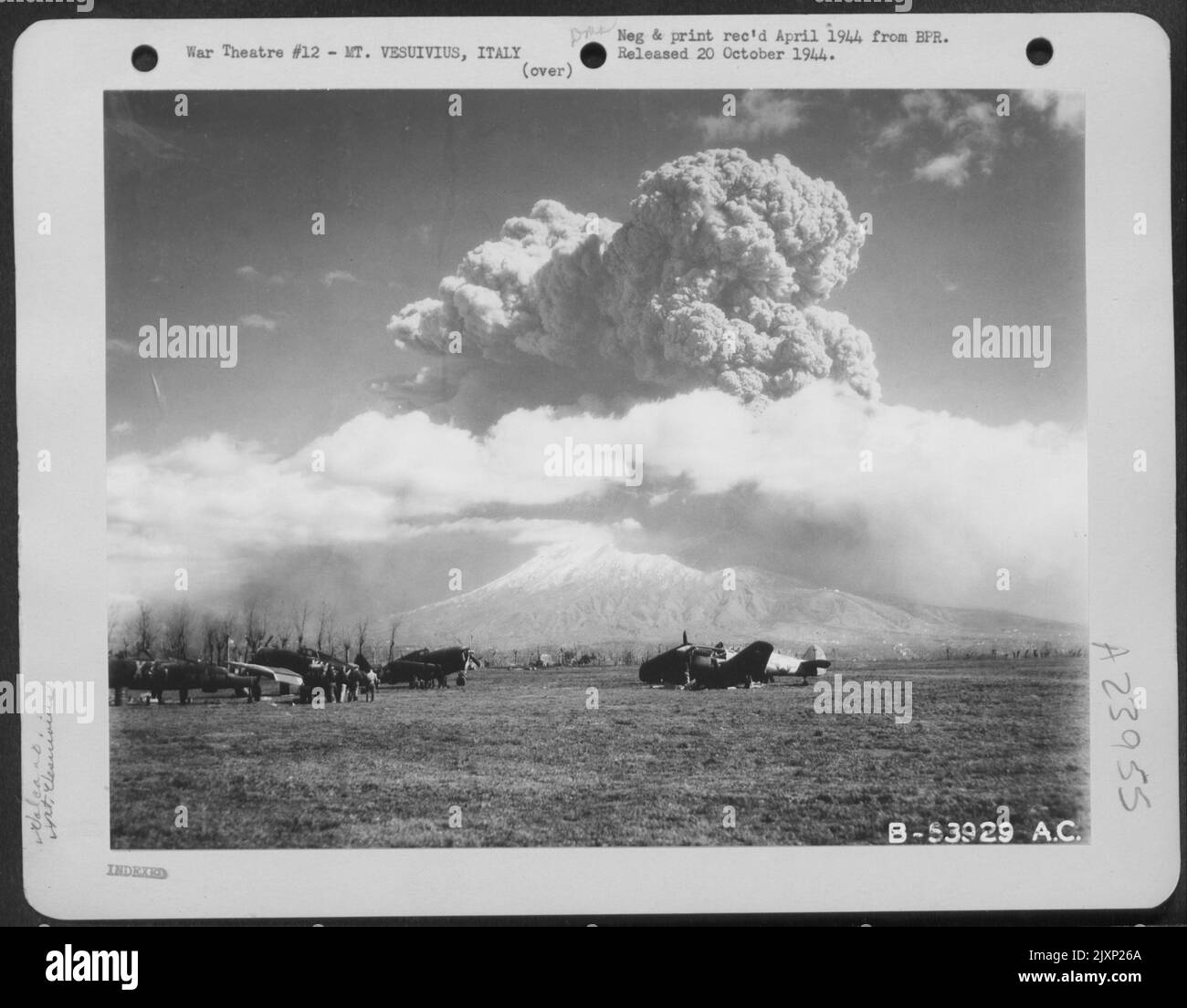 1944 vesuvius hi-res stock photography and images - Alamy