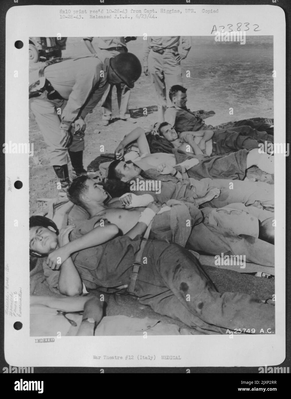 7th infantry division combat Black and White Stock Photos & Images - Alamy