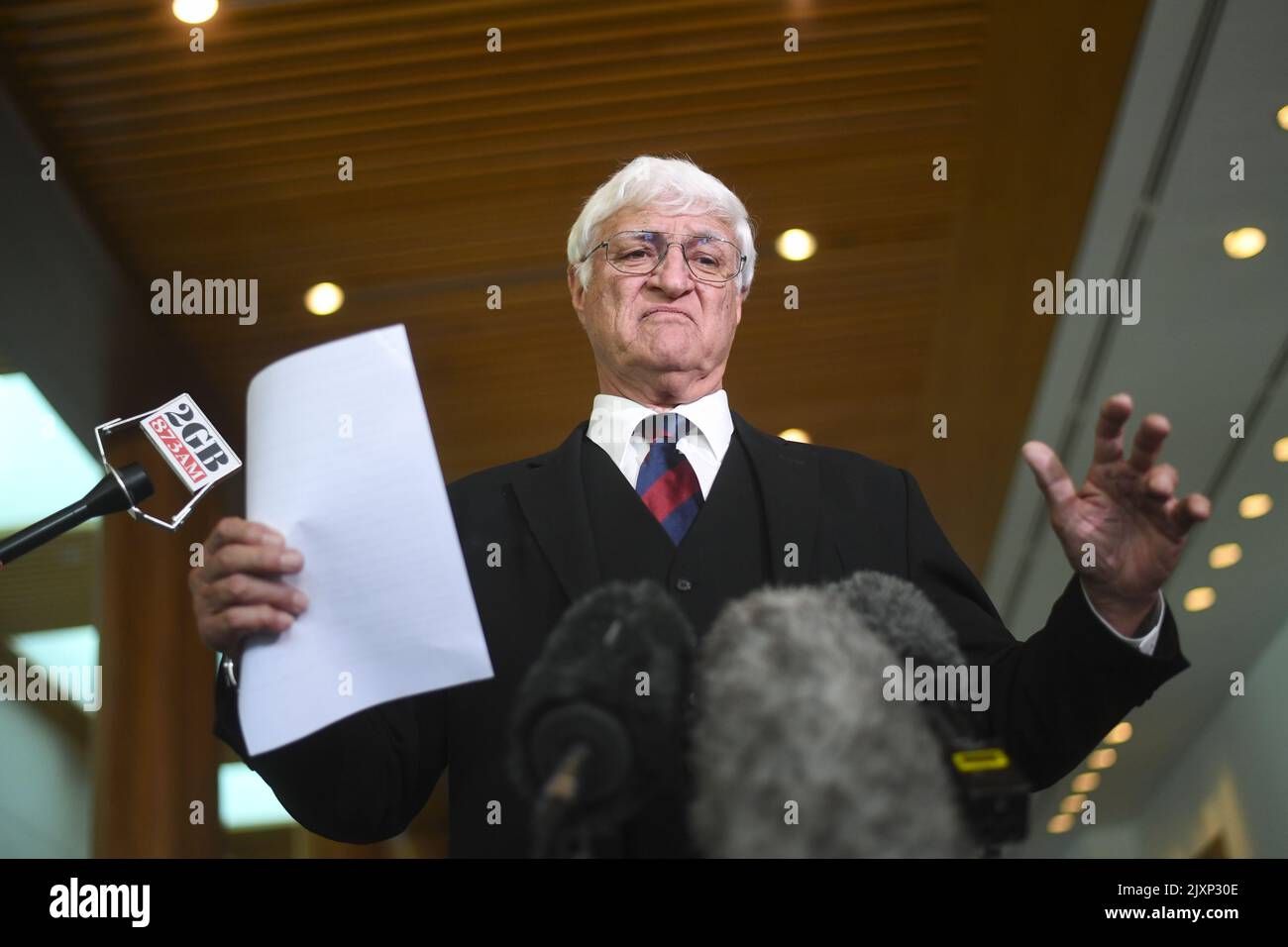 Katter'€™s Australian Party Member for Kennedy Bob Katter speaks to the ...