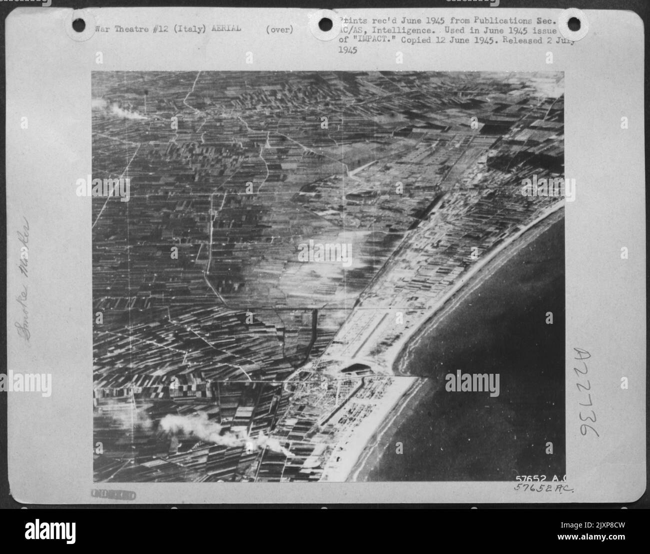 Italy - Navigation Problems Were Simplified For 15Th Af Heavy Bombers ...