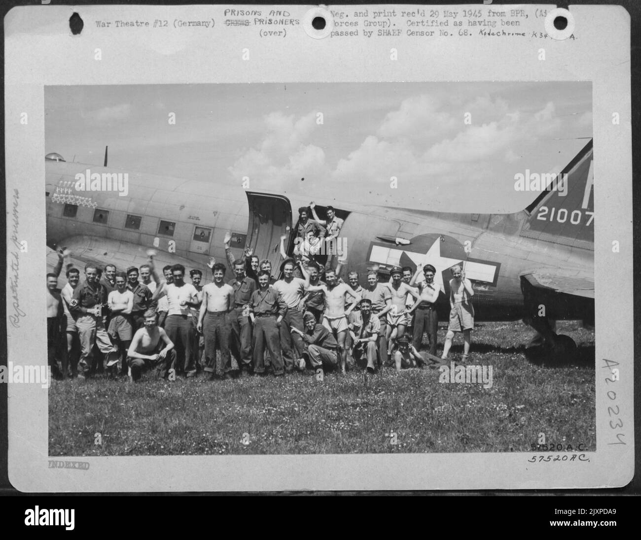 The Last Chapter In The Moosburg Story. Prisoners Of War From Usaf Raf ...