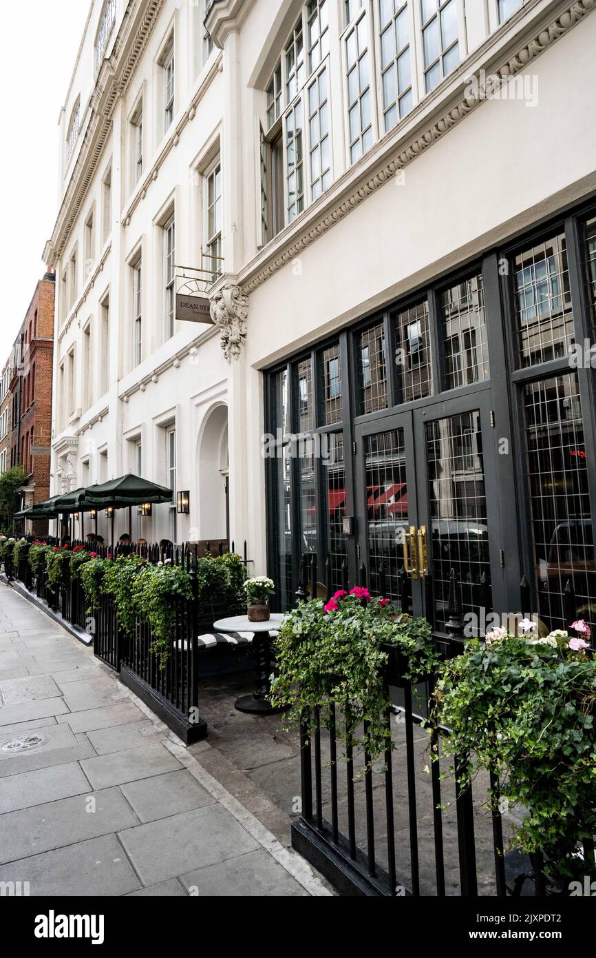 Dean street town house hi-res stock photography and images - Alamy