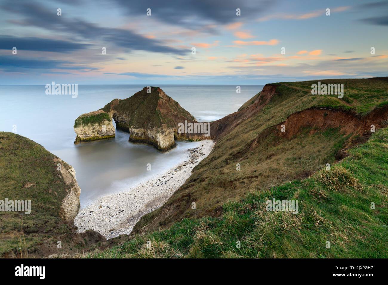 High stacks flamborough head hi-res stock photography and images - Alamy